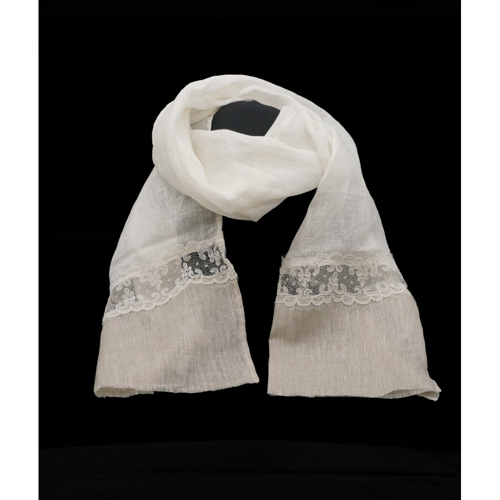 Handmade lace according to the Venetian tradition of Burano