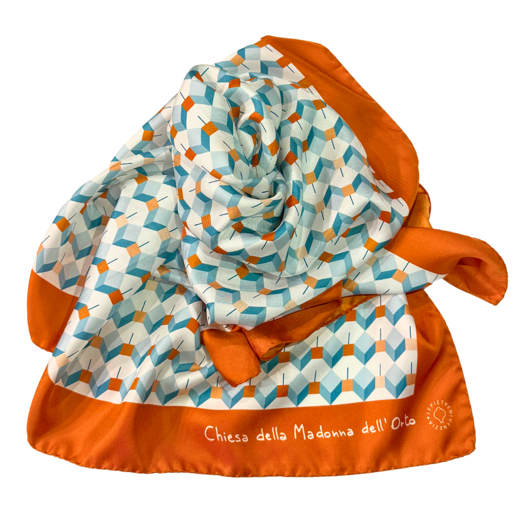 Linen and cotton scarf with lace insert